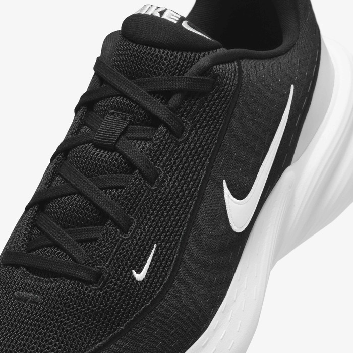 Nike Size 43 | kotshino stores